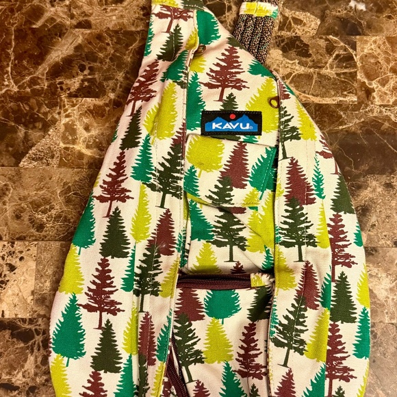 Kavu | Bags | Kavu Rope Sling Bag | Poshmark